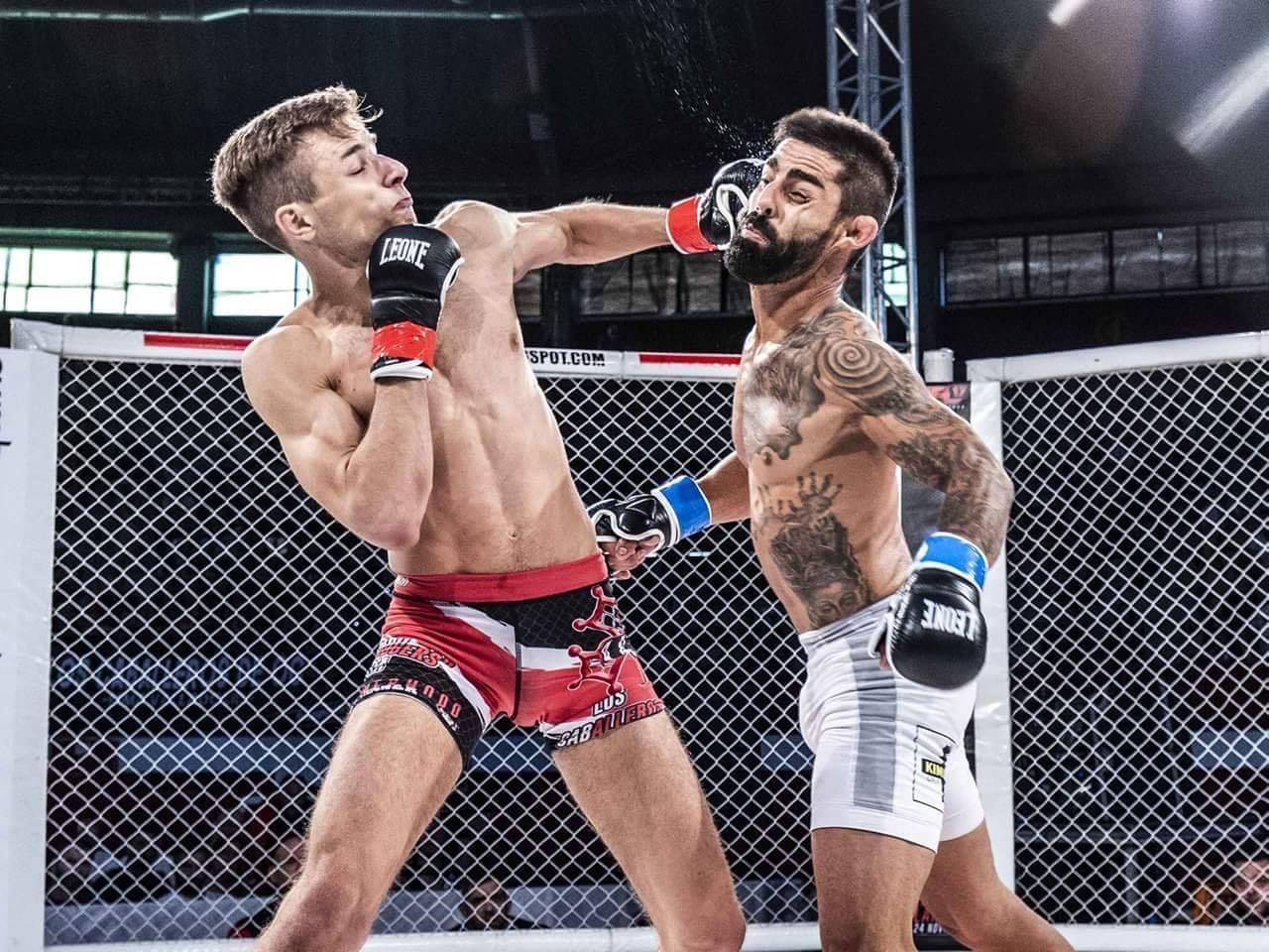 Artes Marciales Mixtas - MMA - Los Caballeros de OC